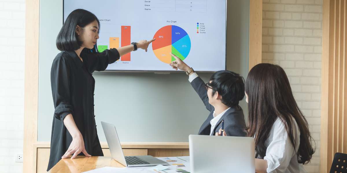 Data-Driven Marketing: Targeting the Right Audience with Precision ...